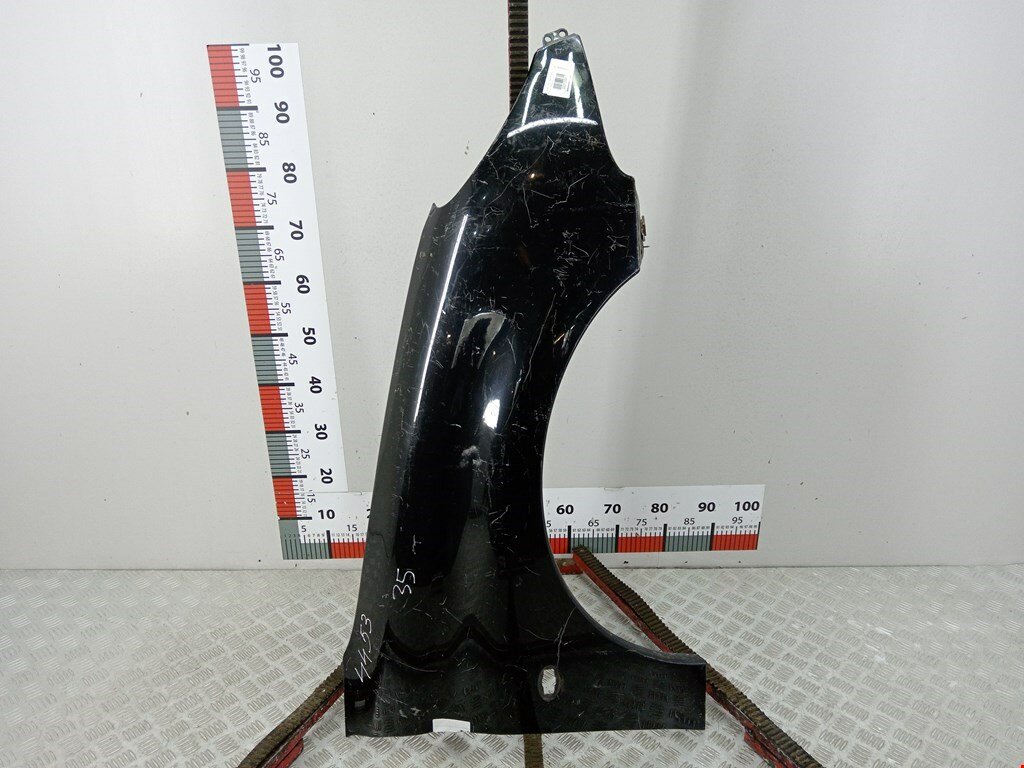 Крыло переднее правое Peugeot 206 7841L0 арт. 2227200