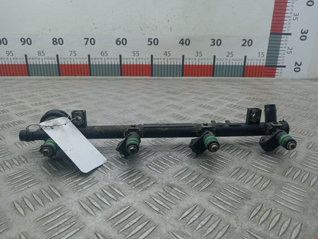 Форсунка бензиновая электрическая Renault Laguna 2 8200028797 арт. 2241953