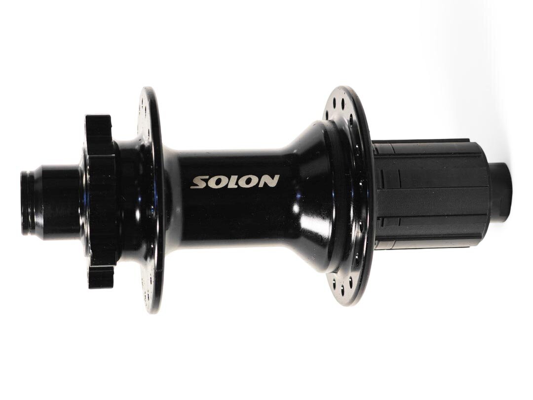 SOLON Втулка задняя SOLON DH908TR, под диск 6 болтов, под кассету 8/9/10/11, ось 12*148, 4 промподшипника (32 отверстия)
