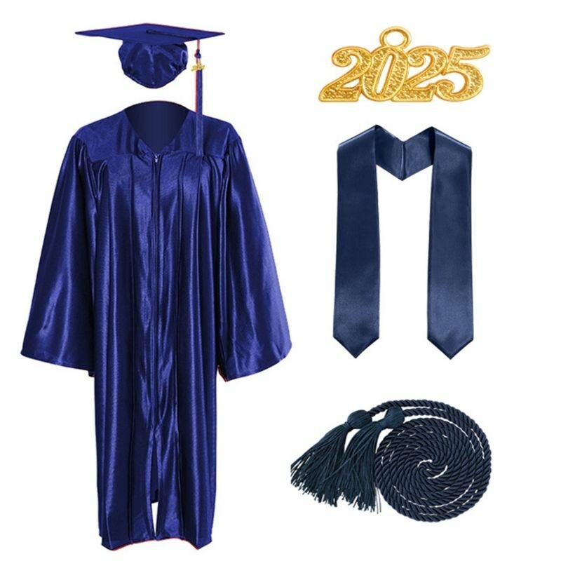 Набор для выпускного: мантия, шапка и кисточка