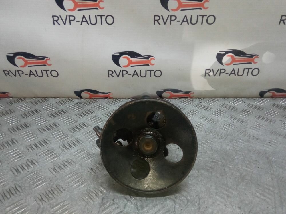 Насос гидроусилителя Opel Vectra B 1.6 1995-00 90495957