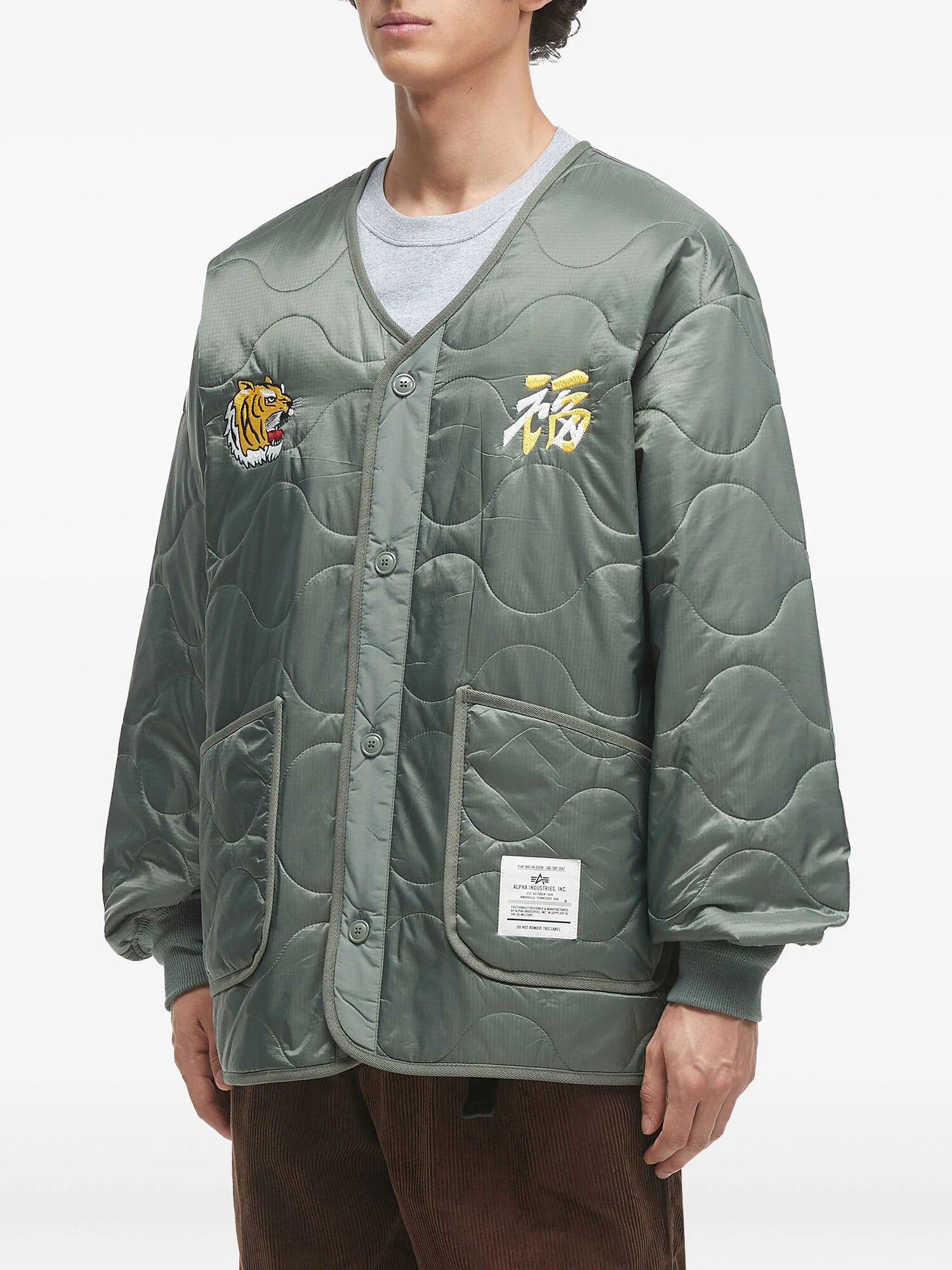 Куртка ALPHA INDUSTRIES Tiger-embroidered quilted jacket, размер XL, green — фото 1