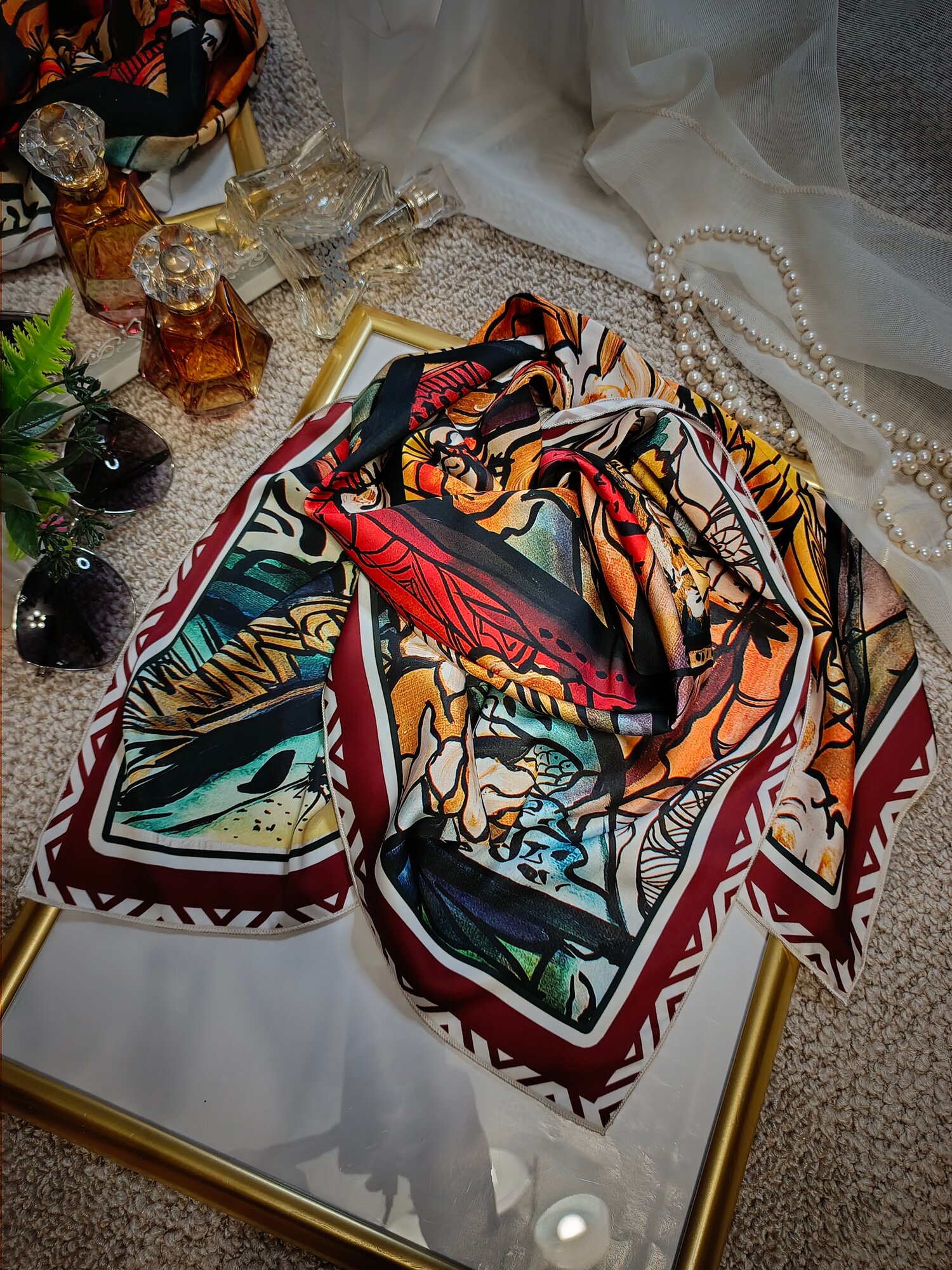 Платок Сияние Севера для девочек и женщин