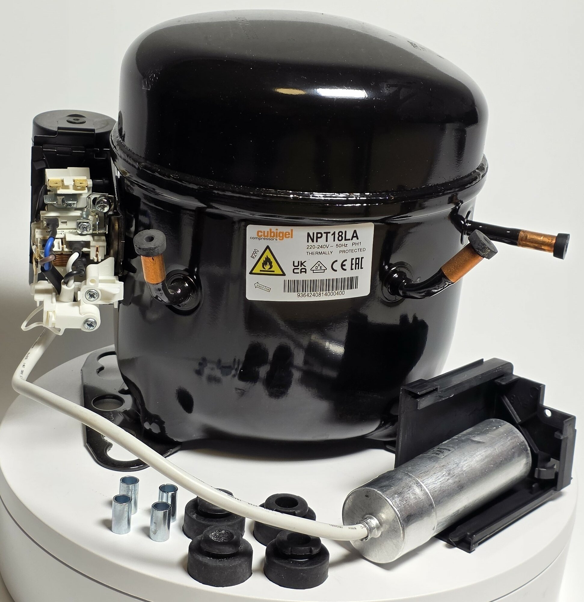 Компрессор NPT18LA R-290 CUBIGEL 0,705 кВт LBP