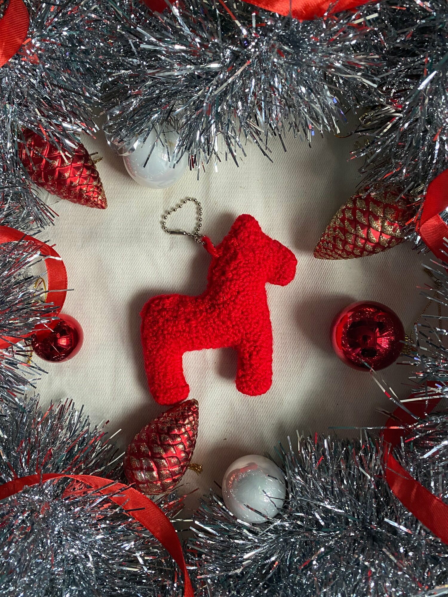 Брелок Лошадка лошадь красная символ 2026 ручная работа, игрушка на елку