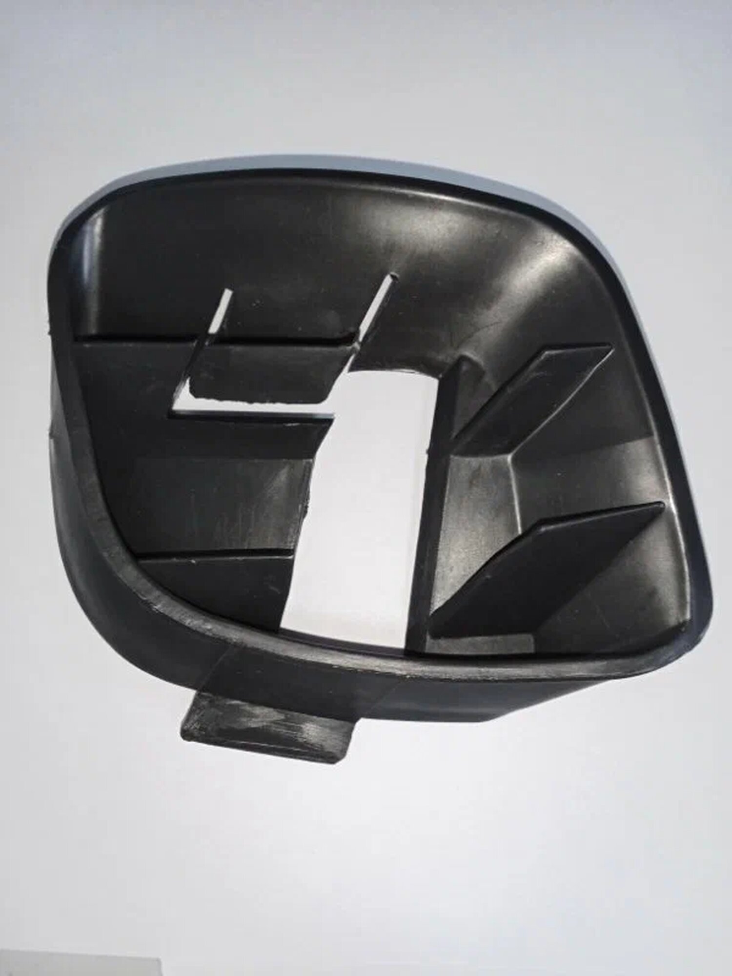 Решетка бампера AU02-205-3FR, для Audi 80, передняя, правая, с отверстиями, черная