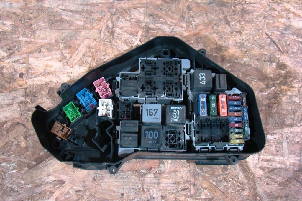 VW Touareg Блок предохранителей 7L6971072B