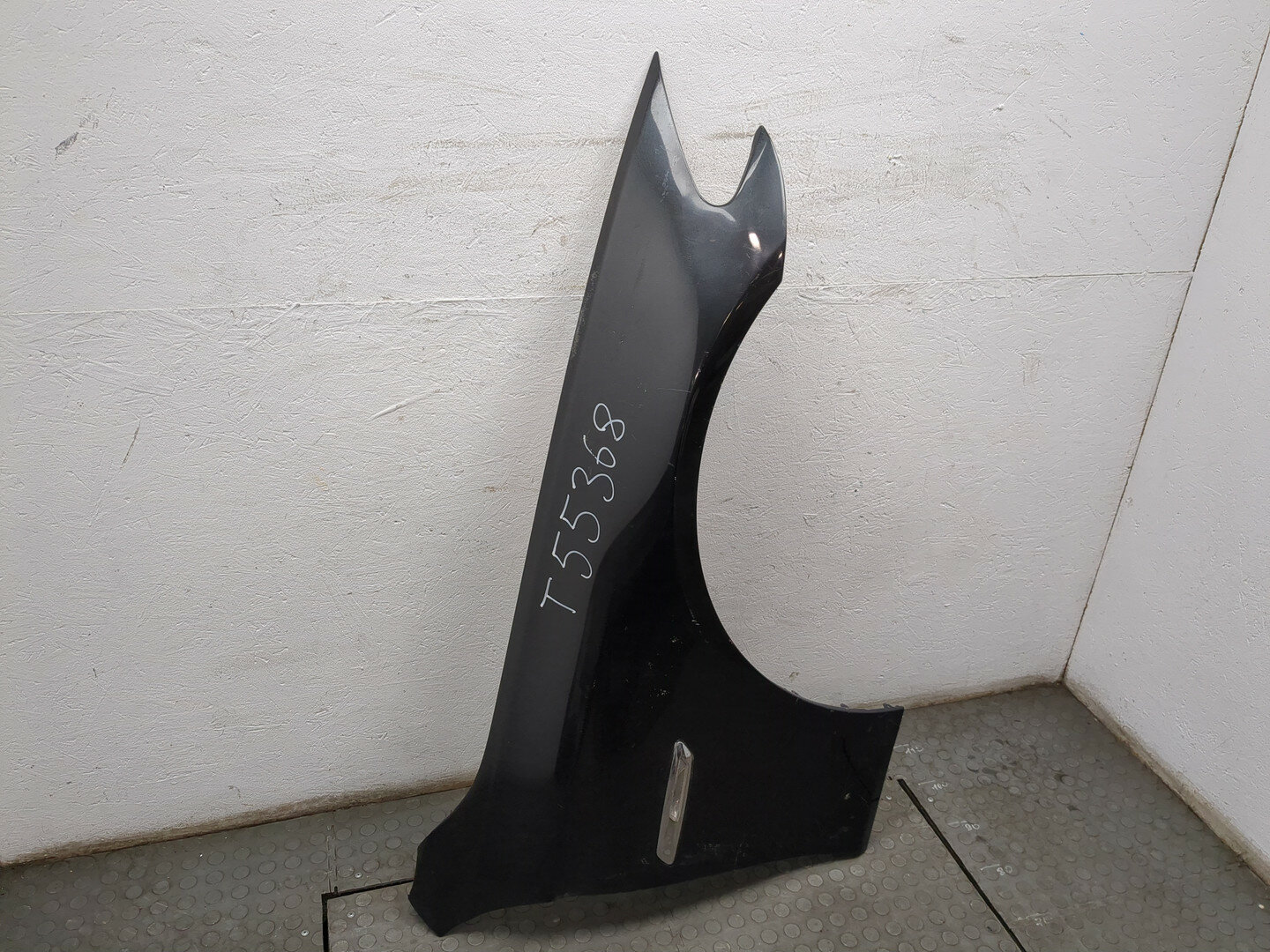 Крыло правое переднее BMW 5 F10 Б/У