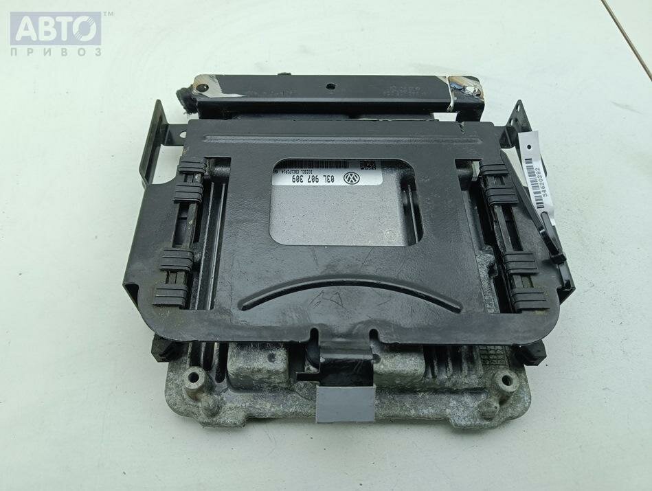 Блок управления двигателем (ДВС) Volkswagen Passat B6