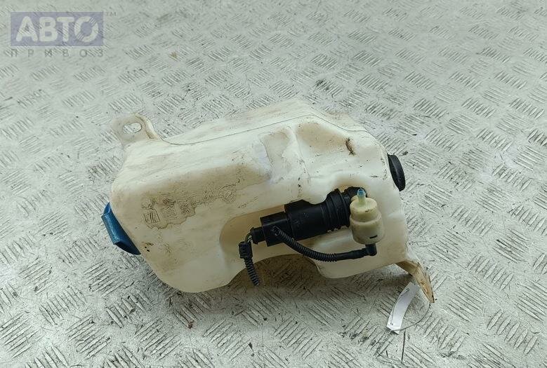 Бачок омывателя Volkswagen Golf-4