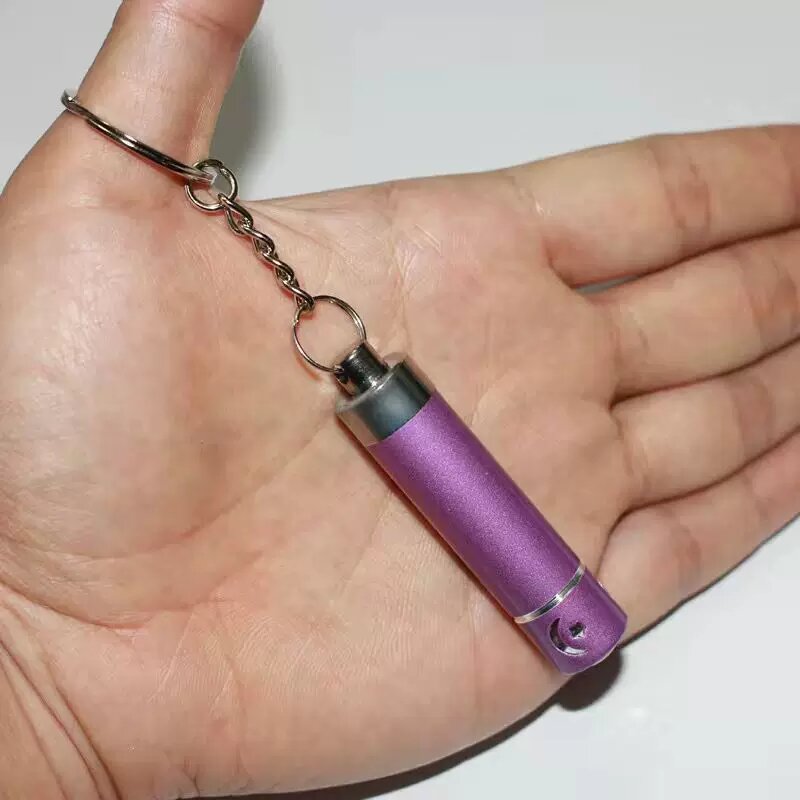 Фиолетовый мини-фонарик LED с ключеном, яркий свет для улицы, компактный для детей