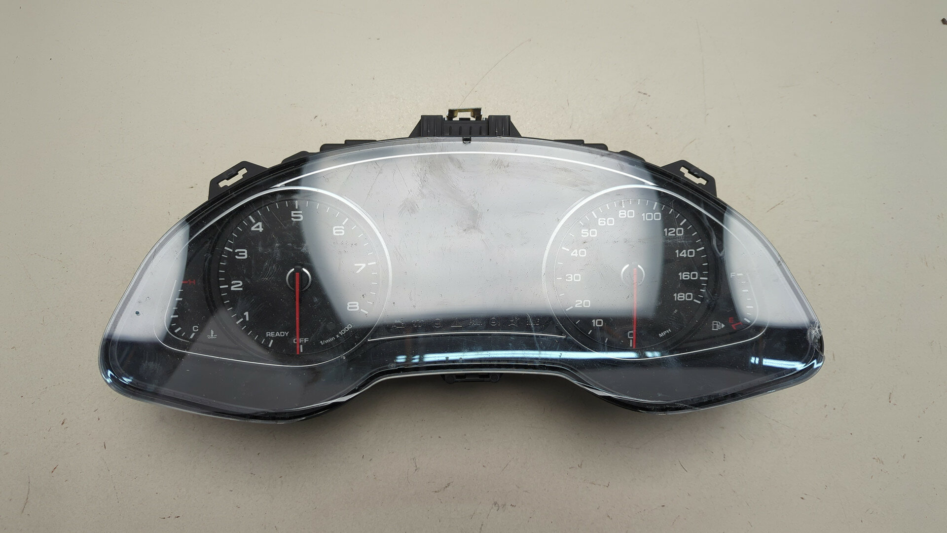 Приборная панель Audi Q7 Б/У