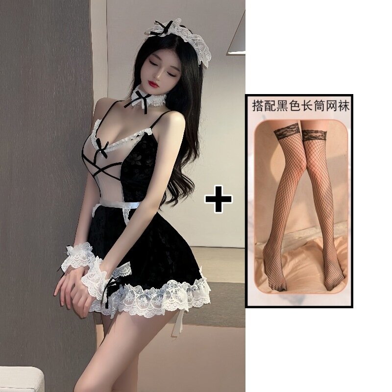 Сексуальный комплект нижнего белья, соблазнительный наряд для ролевых игр в стиле горничной, милый и очаровательный комплект из кружевной мини-юбки и черных сетчатых чулок.