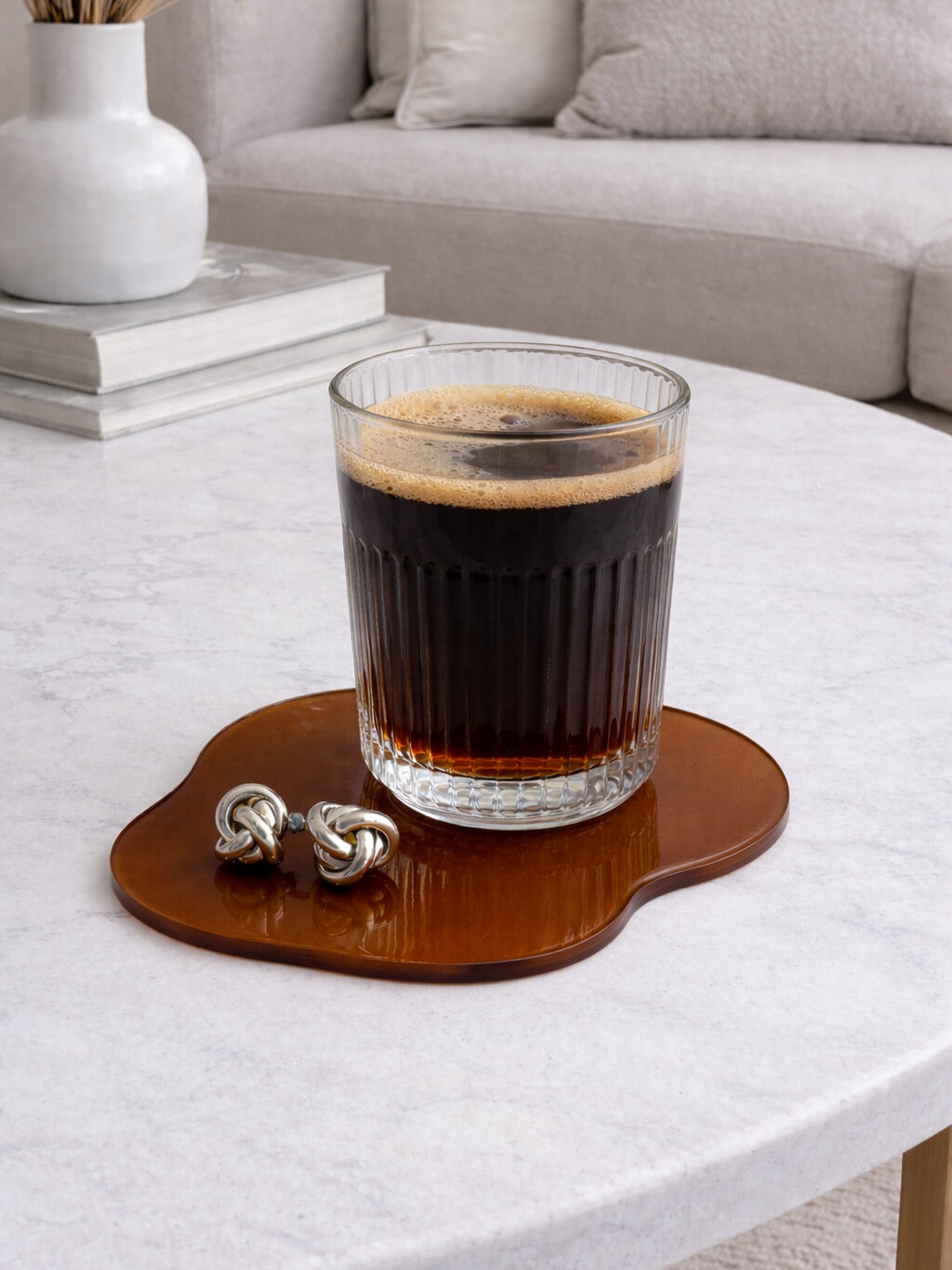 Акриловая подставка WATER, для украшений, свечей, диффузоров, коричневая из оргстекла