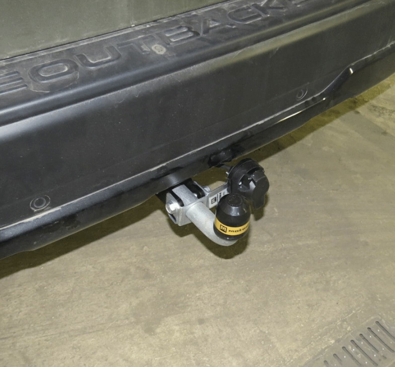 Фаркоп Motodor Subaru Outback с 2021 г. (оцинк. Шар) арт. MOTODOR.92204-A