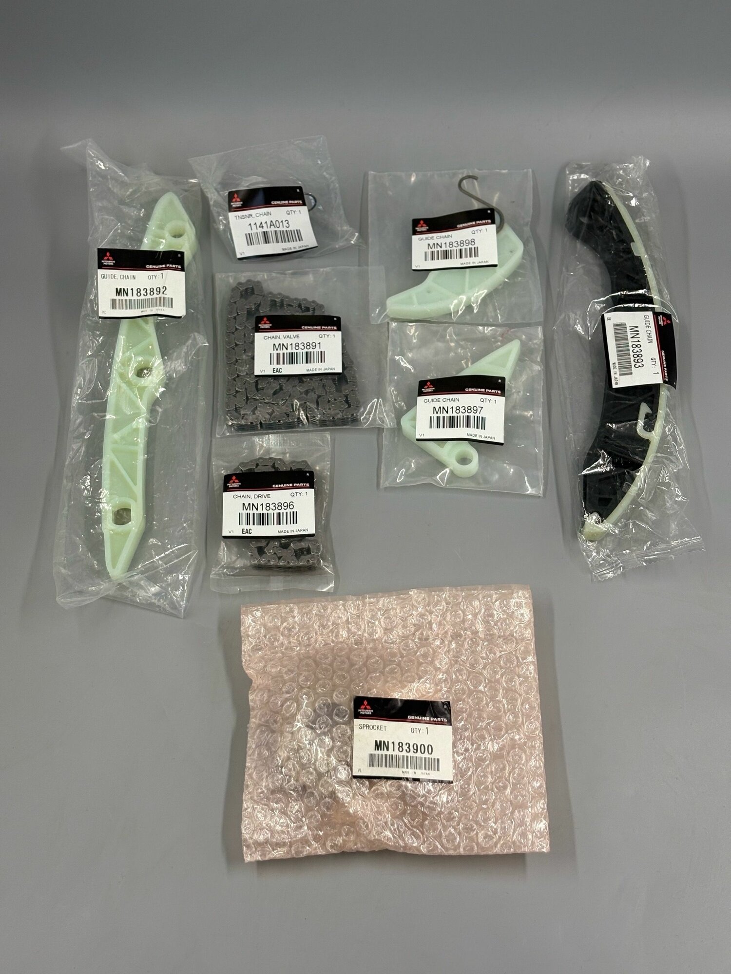 Комплект грм Mitsubishi MN183891