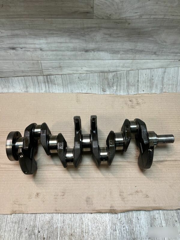 Коленвал Ford Focus 3 xqda Б/У с пробегом