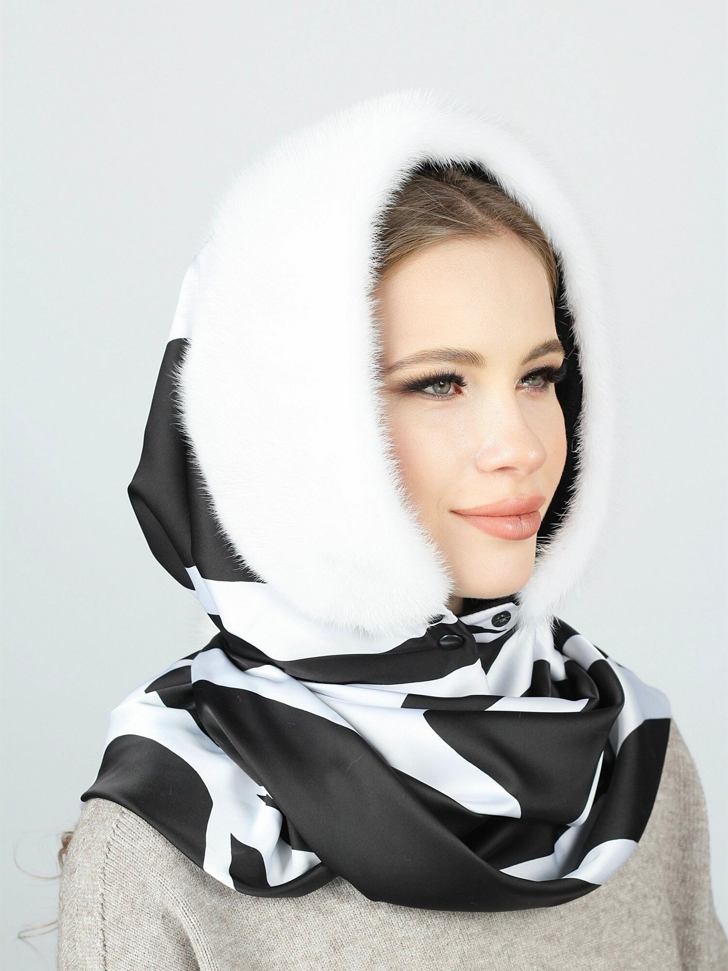 Капор Базовая коллекция для женщин