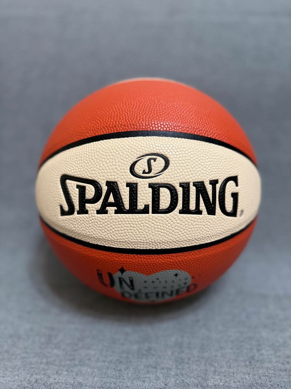 Баскетбольный мяч Spalding Undefined/Brilliant Women. Размер 6. Оранжевый/Бежевый. Indoor/Outdoor