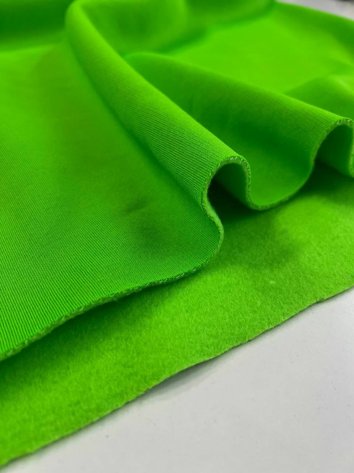 Ткань трикотажная/ 1,3 м/ футер 3-х нитка начес/ качество пенье