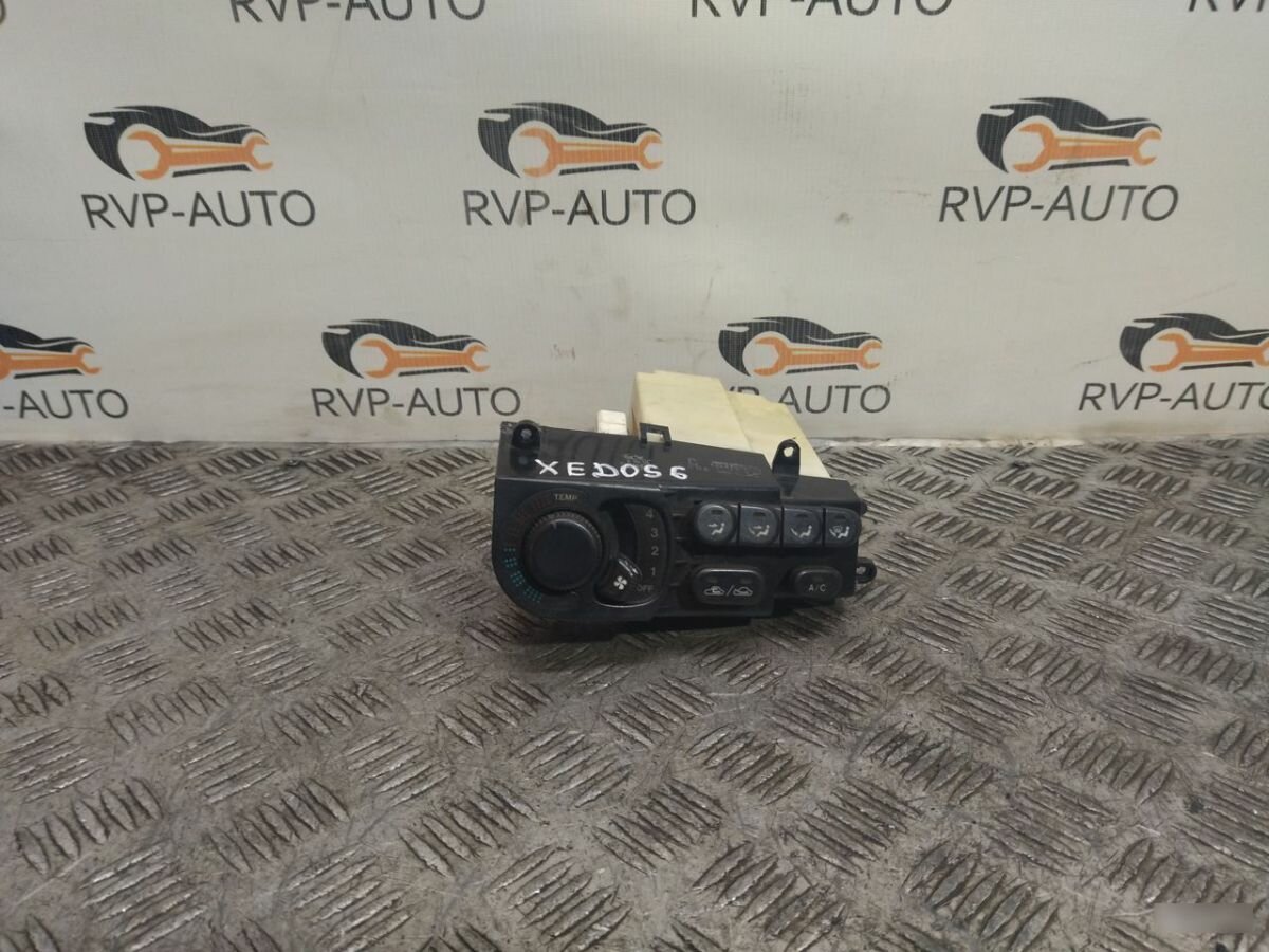 Блок управления отопителем Mazda Xedos-6 1992-1999 123123