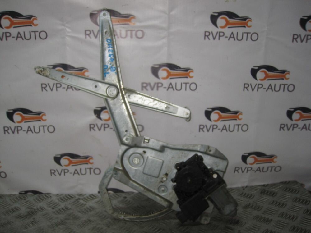 Стеклоподъемник передний левый Opel Omega B 90520247