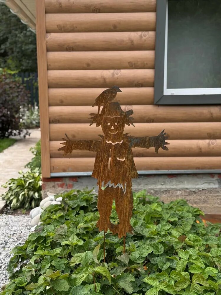 Садовые фигурки для сада и огорода Пугало на пруте