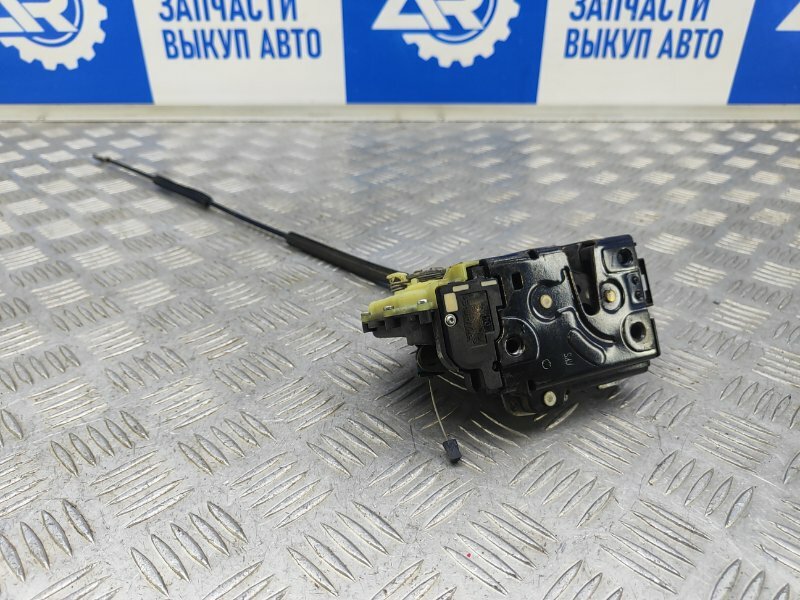 Б/У Замок двери передней левой Skoda Octavia A4 / Шкода Октавия A4 1.4 BCA 75 Л.С 2006