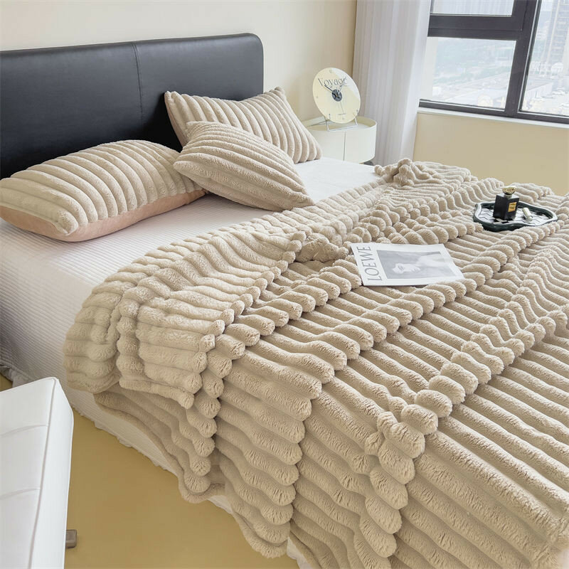 Comfy blanket with solid color striped design for relaxation and sleep khaki 180x200cm