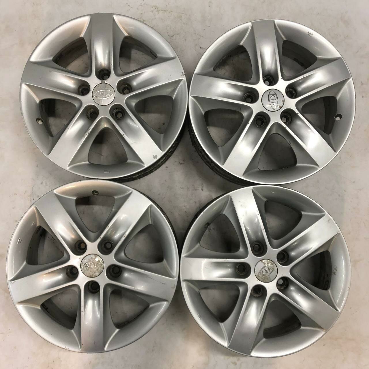 Колесные диски Kia 16x6 PCD 5x114.3 D67.1 ET51 (оригинал)