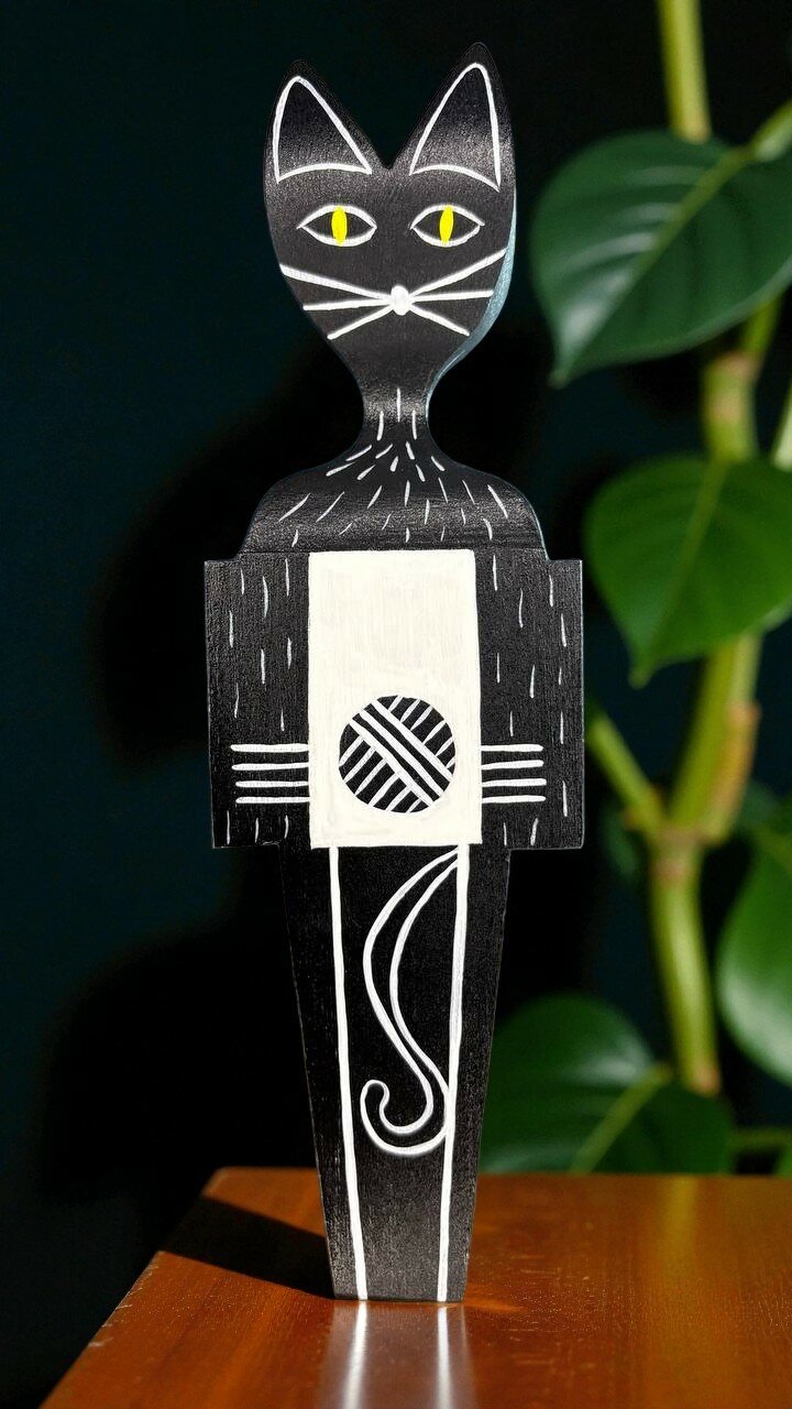 Деревянная фигурка "Смоки Кот" с росписью, ручной работы.