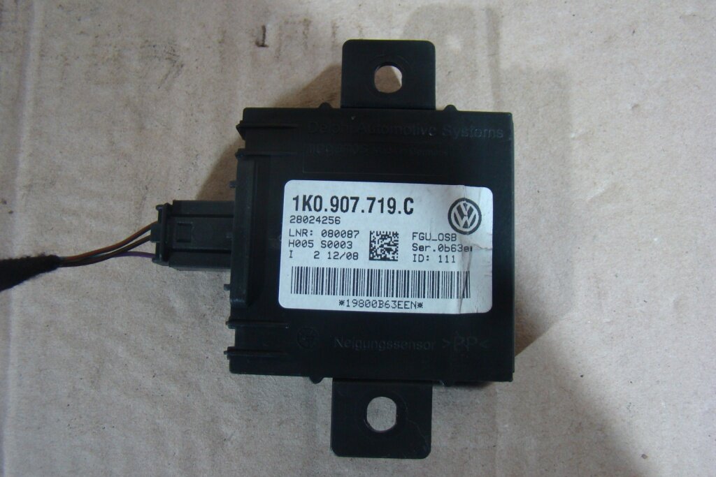 Audi A3 Sportback Блок комфорта 1K0907719C