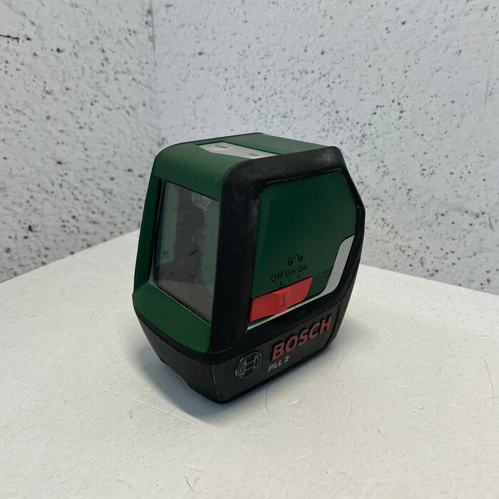 Лазерный уровень Bosch PLL 2