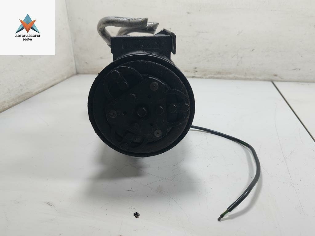 Компрессор кондиционера Audi A6 4B/C5 1998 8D0260805D