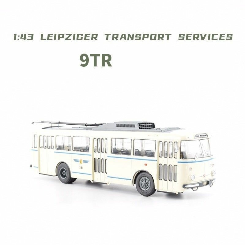 Большая коллекция смоделированных моделей автомобилей 1/43 Автобус Skoda 9TR Leipzig.