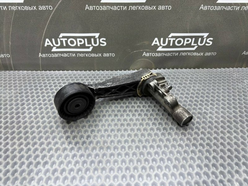 Натяжитель ремня генератора Peugeot 308 2010 (EP6) Б/У с пробегом