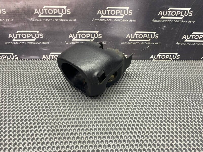 Кожух рулевой колонки