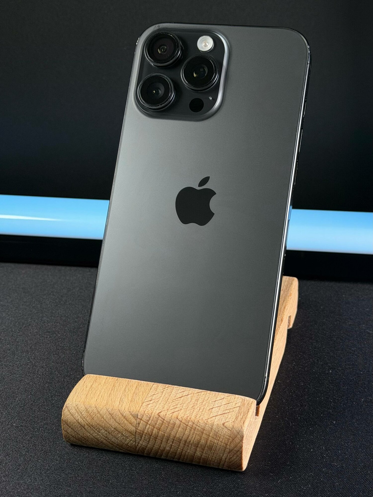 Смартфон Apple iPhone 16 Pro Max, 512gb, Black Titanium, J, nano SIM + eSIM