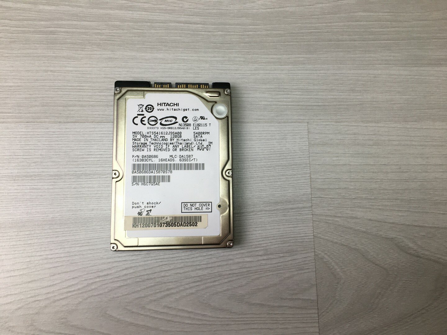 Жесткий диск 2,5" 120 GB HITACHI HTS541612J9SA00 SATA