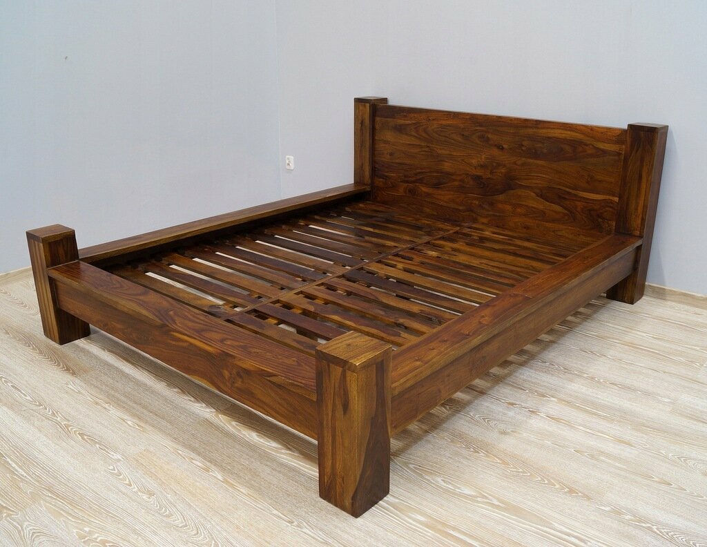 Двуспальная кровать из дерева "Мария" 140x200