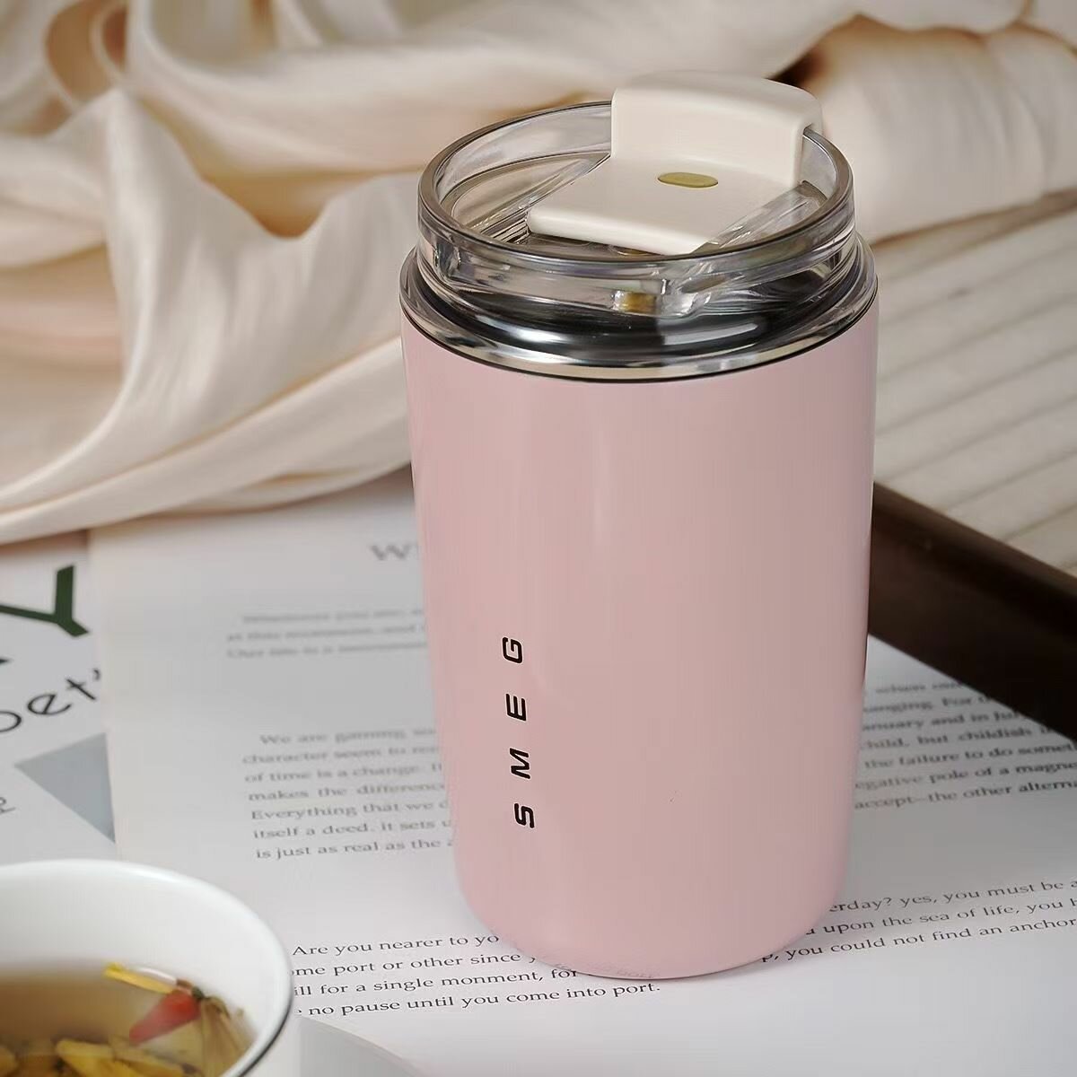 Термокружка Smeg 240ml, нержавеющая сталь, цвет розовый, 1 шт