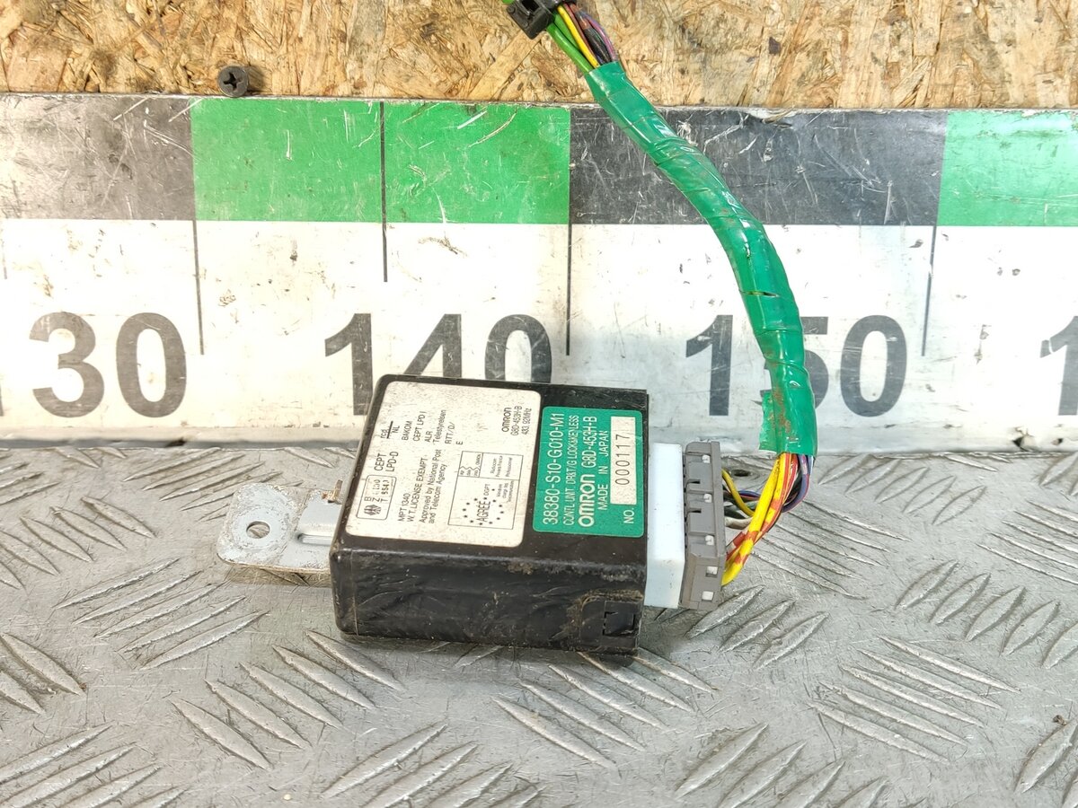 Блок управления центральным замком HONDA CR-V 1996-2002 38380S10G010M1