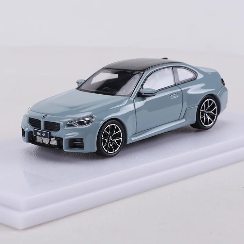 Имитационная модель автомобиля Howie 1:64 серого цвета