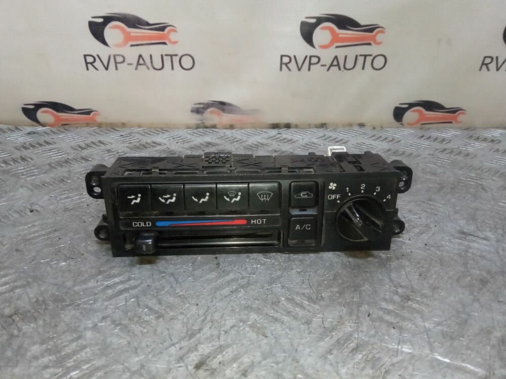 Блок управления отопителем Nissan Bluebird 1996—01