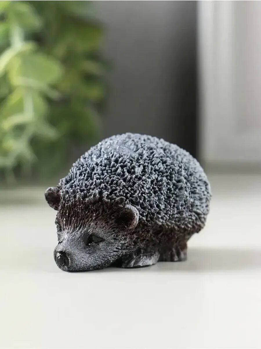 Миниатюрная фигурка Ежик для интерьера