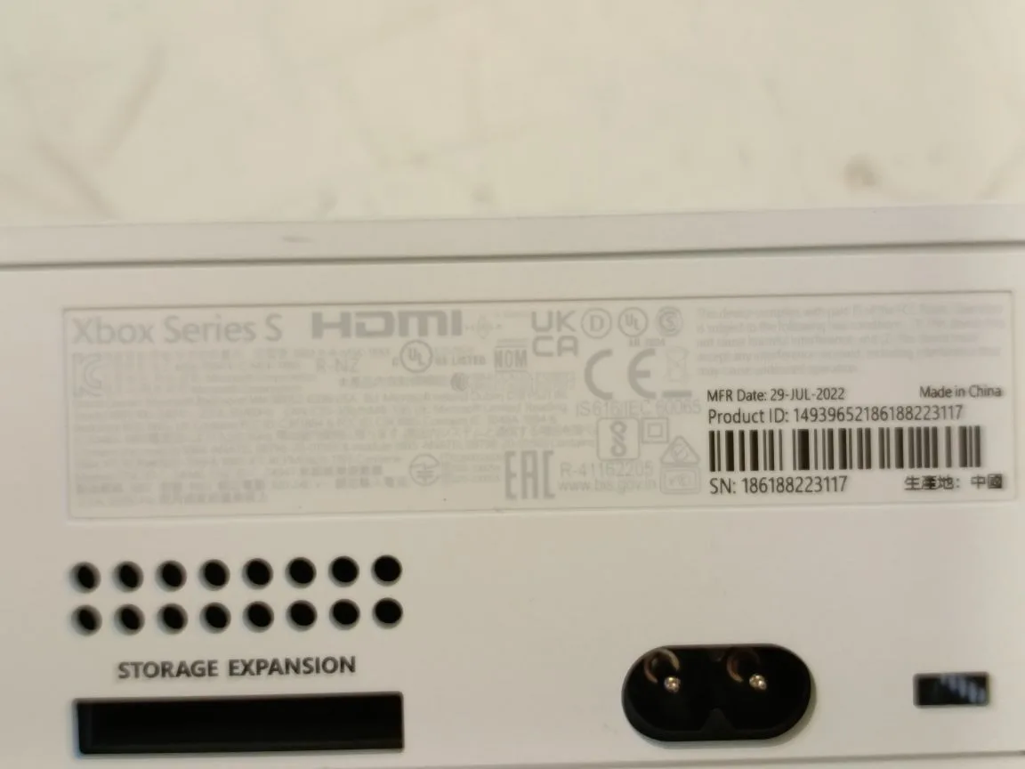 Microsoft Xbox Series S — фото 1