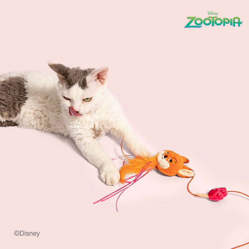 GiGwi Zootopia Интерактивная палочка-игрушка для кошек и котят Характеристики：Палочка-игрушка с рисунком леопарда в