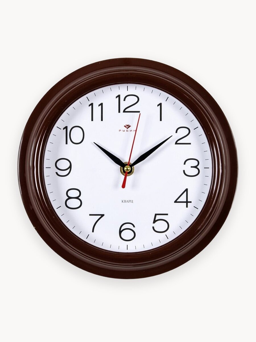 Часы Рубин 2121-307, бесшумные, кварцевые, пластик, круглые, 21х22 см, коричневые