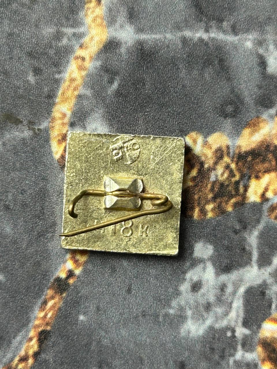 Значок "8 марта", СССР — фото 1