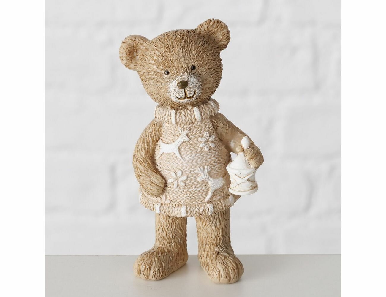 Декоративная фигурка медвежонок В вязаном желете, полистоун, 10 см, Boltze 2039943-1